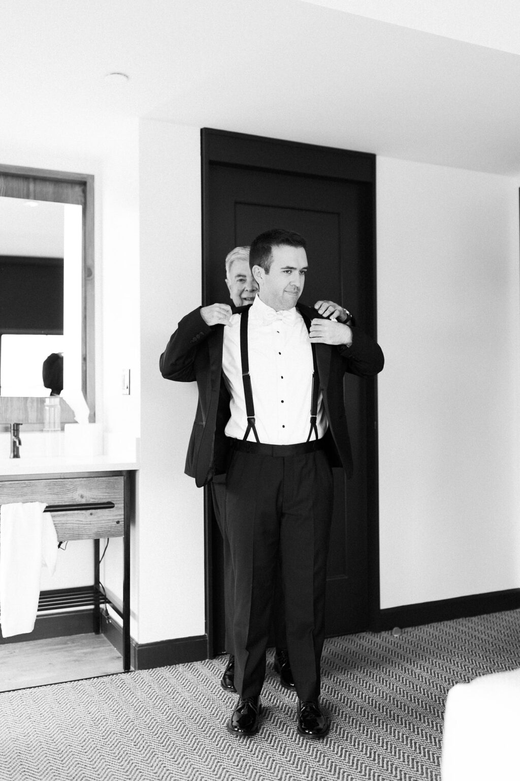 Newport Wedding | Kayla & Ben's Bohlin Wedding - Elegant...